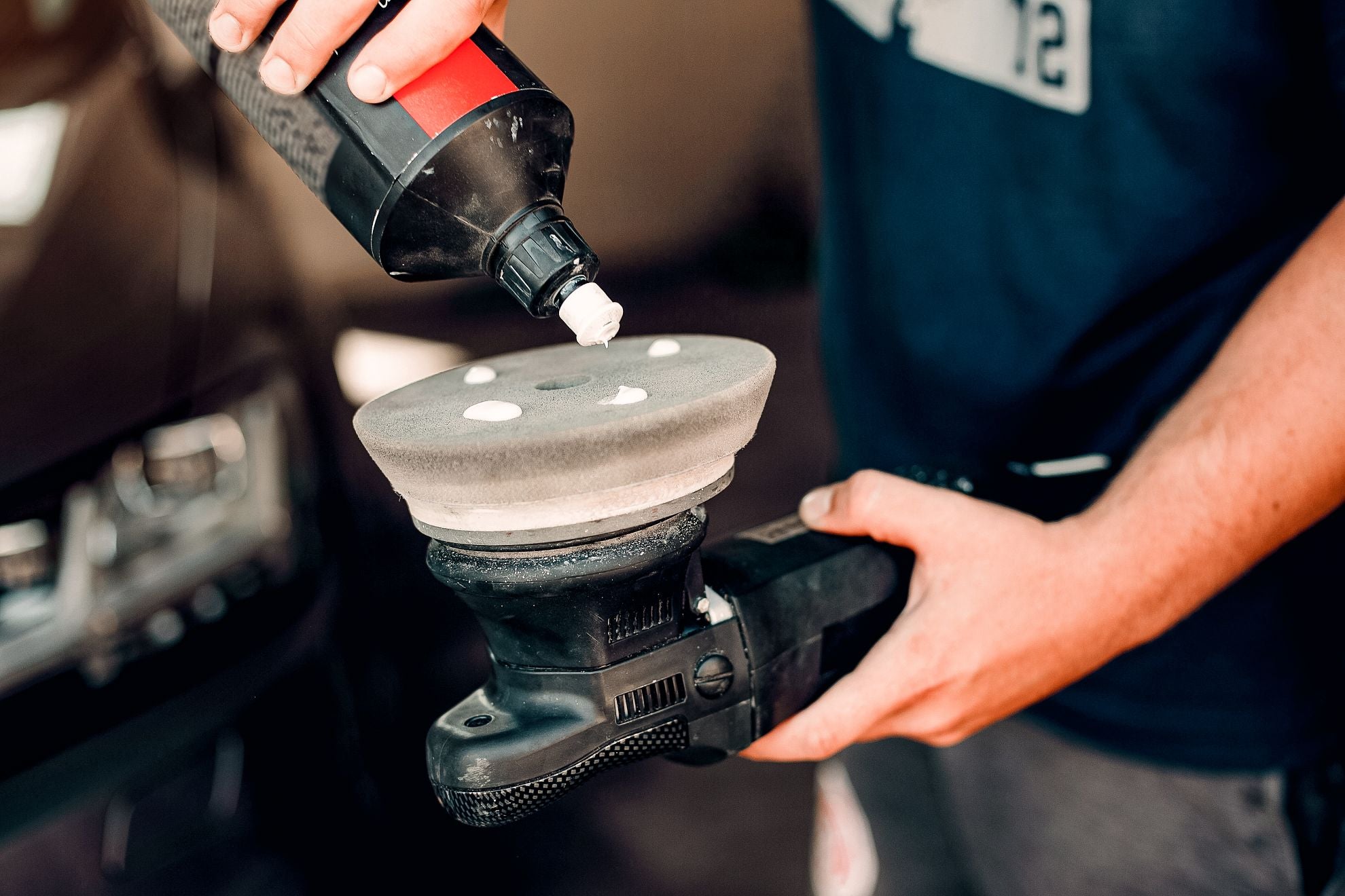 Detailed Paint Polishing & BuffingDetailed Paint Polishing & BuffingYJ